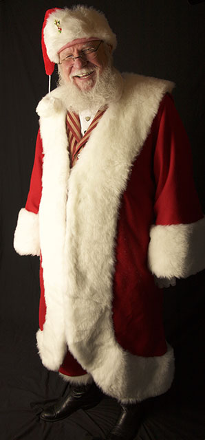 Santa Jimmy - Natural Bearded Santa Claus For Hire